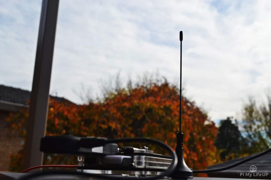 Raspberry Pi Flight Tracker using FlightAware - Pi My Life Up