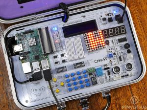 CrowPi Review - All in one STEM Education Device - Pi My Life Up